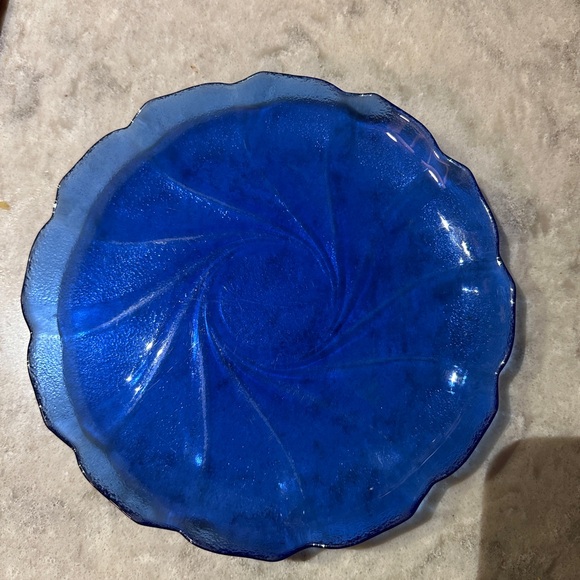 Dining | Vintage Arcoroc Cobalt Blue Glass Scalloped Swirl Pattern 75 ...